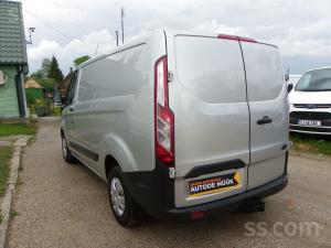 Grey Ford Transit 2012 in Valka, with an engine capacity of 2.20 L and mileage of 228 thousand km for 5800 €, photo 7 on AUTOMOTO.COM.LV