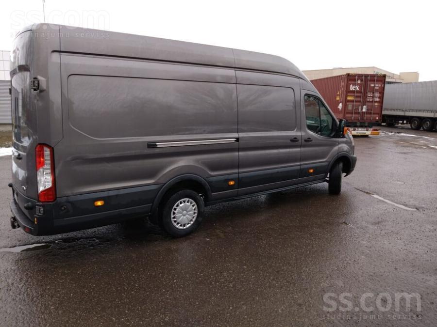 Grey Ford Transit 2015 in Riga, with an engine capacity of 2.20 L and mileage of 138 thousand km for 9500 €, photo 4 on AUTOMOTO.COM.LV