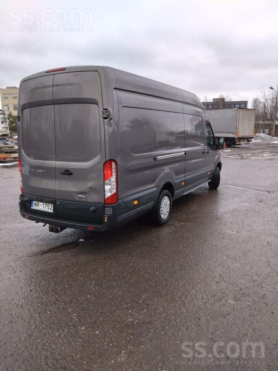 Grey Ford Transit 2015 in Riga, with an engine capacity of 2.20 L and mileage of 138 thousand km for 9500 €, photo 7 on AUTOMOTO.COM.LV