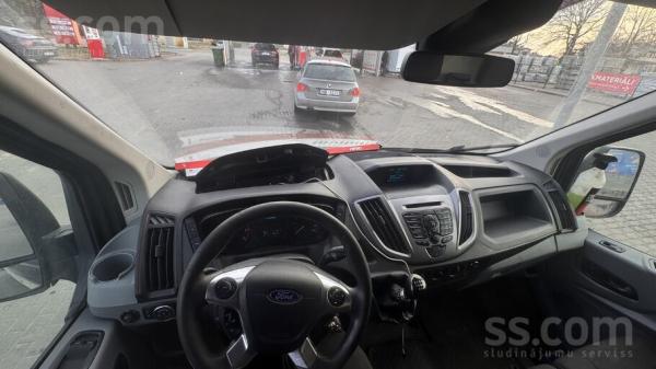 Pelēks Ford Transit 2015 Rīga, ar dzinēja tilpumu 2.20 L un nobraukumu 314 tūkst. km par 8080 €, foto 1 vietnē AUTOMOTO.COM.LV