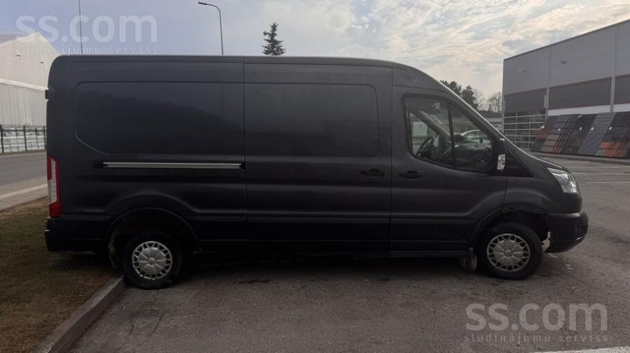 Pelēks Ford Transit 2015 Rīga, ar dzinēja tilpumu 2.20 L un nobraukumu 314 tūkst. km par 8080 €, foto 4 vietnē AUTOMOTO.COM.LV