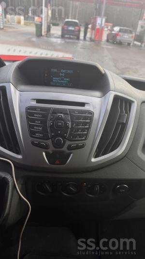 Pelēks Ford Transit 2015 Rīga, ar dzinēja tilpumu 2.20 L un nobraukumu 314 tūkst. km par 8080 €, foto 18 vietnē AUTOMOTO.COM.LV