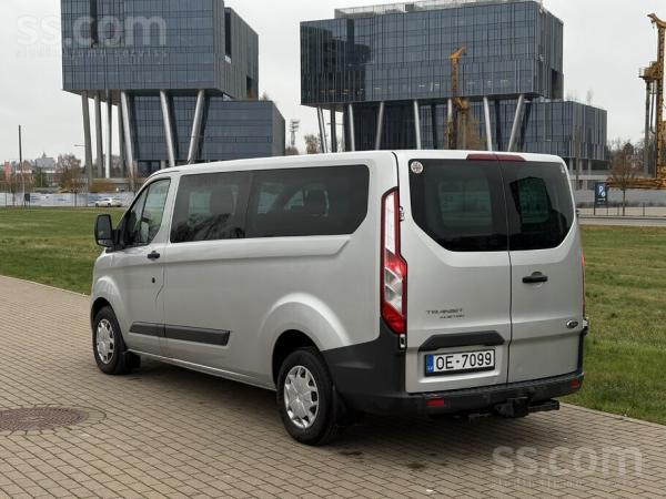 Pelēks Ford Transit 2015 Rīga, ar dzinēja tilpumu 2.20 L un nobraukumu 267 tūkst. km par 10500 €, foto 4 vietnē AUTOMOTO.COM.LV