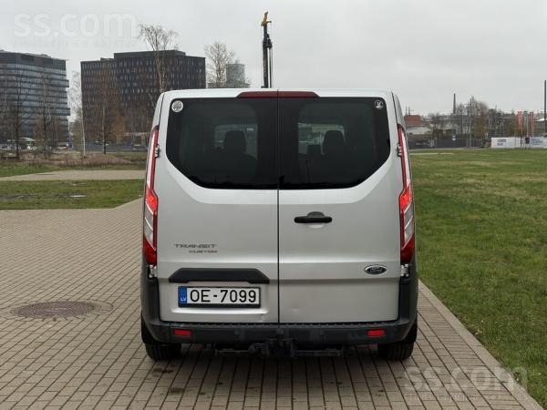 Pelēks Ford Transit 2015 Rīga, ar dzinēja tilpumu 2.20 L un nobraukumu 267 tūkst. km par 10500 €, foto 6 vietnē AUTOMOTO.COM.LV