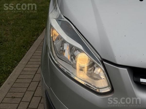Pelēks Ford Transit 2015 Rīga, ar dzinēja tilpumu 2.20 L un nobraukumu 267 tūkst. km par 10500 €, foto 7 vietnē AUTOMOTO.COM.LV