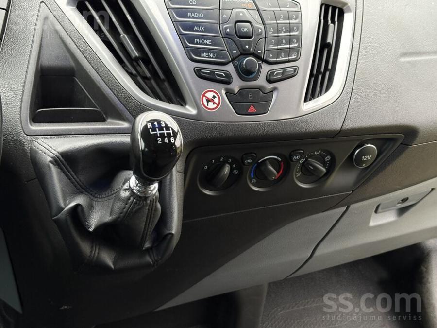 Pelēks Ford Transit 2015 Rīga, ar dzinēja tilpumu 2.20 L un nobraukumu 267 tūkst. km par 10500 €, foto 17 vietnē AUTOMOTO.COM.LV