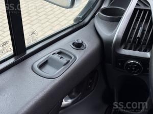 Pelēks Ford Transit 2015 Rīga, ar dzinēja tilpumu 2.20 L un nobraukumu 267 tūkst. km par 10500 €, foto 19 vietnē AUTOMOTO.COM.LV