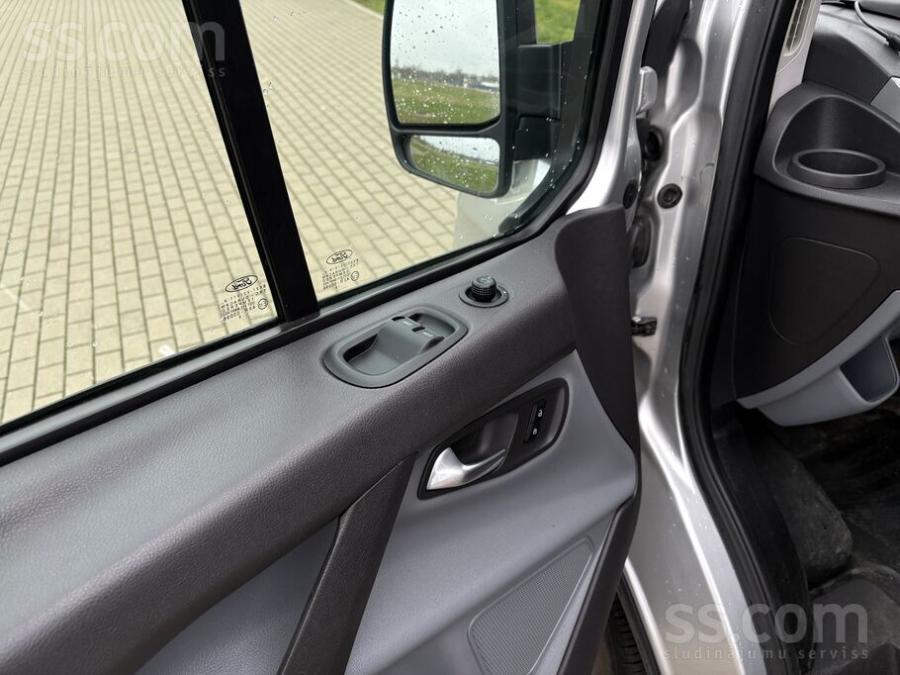 Pelēks Ford Transit 2015 Rīga, ar dzinēja tilpumu 2.20 L un nobraukumu 267 tūkst. km par 10500 €, foto 26 vietnē AUTOMOTO.COM.LV