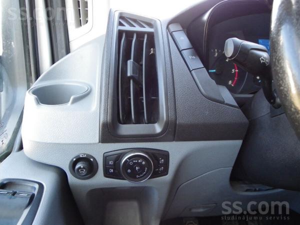 Grey Ford Transit 2017 in Valka, with an engine capacity of 2.00 L and mileage of 256 thousand km for 10600 €, photo 11 on AUTOMOTO.COM.LV
