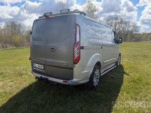 Pelēks Ford Transit 2017 Jelgava, ar dzinēja tilpumu 2.00 L un nobraukumu 200 tūkst. km par 14500 €, foto 3 vietnē AUTOMOTO.COM.LV