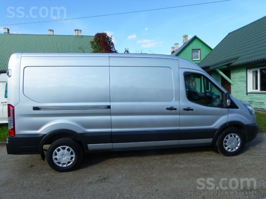 Grey Ford Transit 2017 in Valka, with an engine capacity of 2.00 L and mileage of 256 thousand km for 10600 €, photo 5 on AUTOMOTO.COM.LV