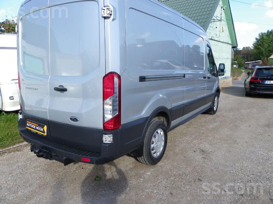 Grey Ford Transit 2017 in Valka, with an engine capacity of 2.00 L and mileage of 256 thousand km for 10600 €, photo 6 on AUTOMOTO.COM.LV
