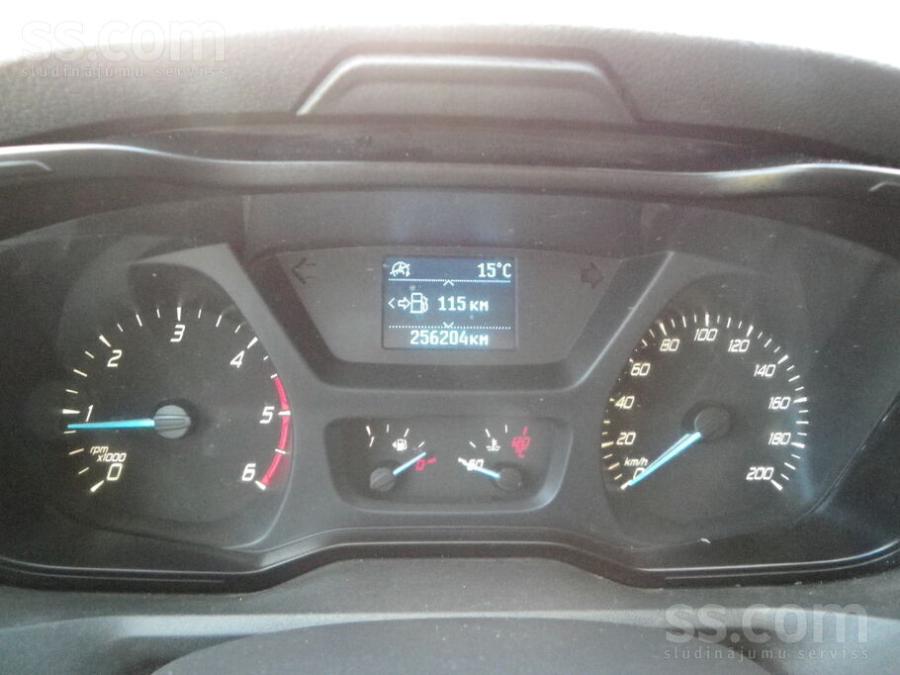 Grey Ford Transit 2017 in Valka, with an engine capacity of 2.00 L and mileage of 256 thousand km for 10600 €, photo 10 on AUTOMOTO.COM.LV