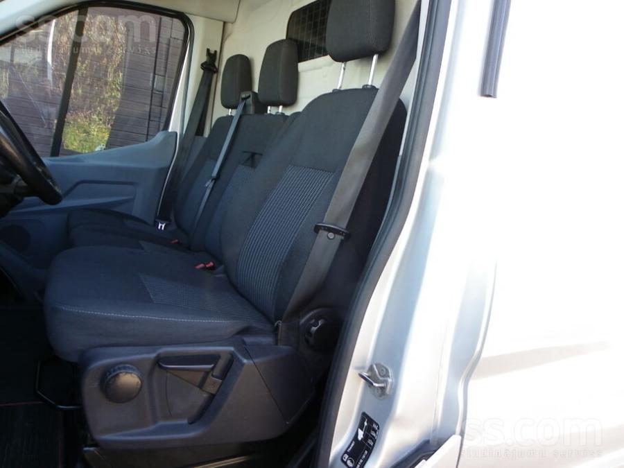 Grey Ford Transit 2017 in Valka, with an engine capacity of 2.00 L and mileage of 256 thousand km for 10600 €, photo 13 on AUTOMOTO.COM.LV