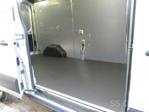 Grey Ford Transit 2017 in Valka, with an engine capacity of 2.00 L and mileage of 256 thousand km for 10600 €, photo 15 on AUTOMOTO.COM.LV