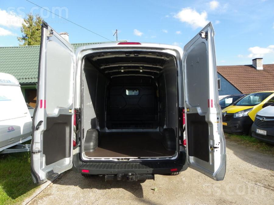 Grey Ford Transit 2017 in Valka, with an engine capacity of 2.00 L and mileage of 256 thousand km for 10600 €, photo 16 on AUTOMOTO.COM.LV