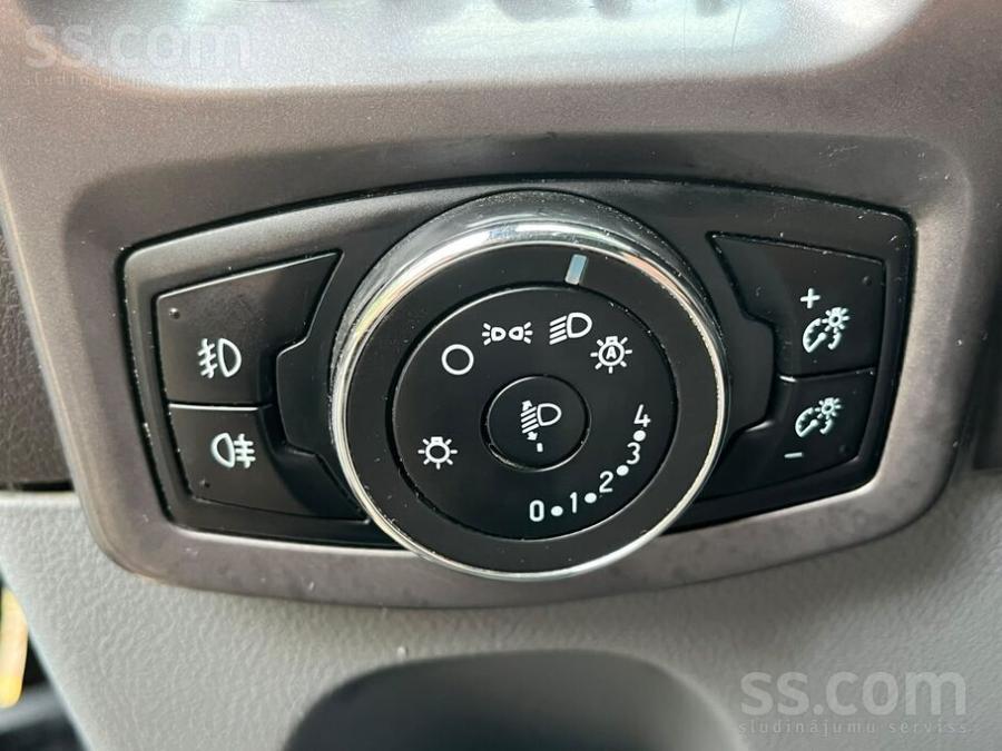 Grey Ford Transit 2017 in Riga, with an engine capacity of 2.00 L and mileage of 0 thousand km for 8399 €, photo 19 on AUTOMOTO.COM.LV