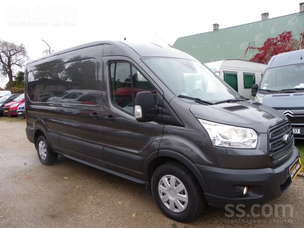Grey Ford Transit 2017 in Valka, with an engine capacity of 2.00 L and mileage of 262 thousand km for 8900 €, photo 4 on AUTOMOTO.COM.LV