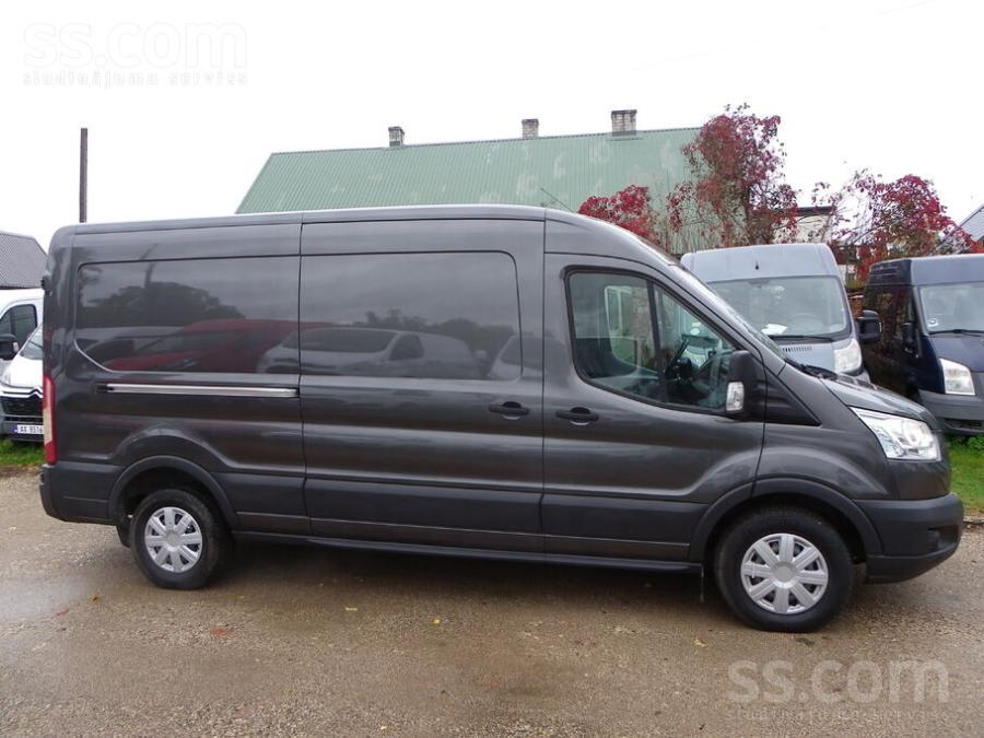 Grey Ford Transit 2017 in Valka, with an engine capacity of 2.00 L and mileage of 262 thousand km for 8900 €, photo 5 on AUTOMOTO.COM.LV