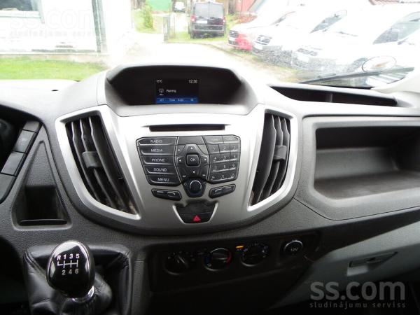 Grey Ford Transit 2017 in Valka, with an engine capacity of 2.00 L and mileage of 262 thousand km for 8900 €, photo 11 on AUTOMOTO.COM.LV