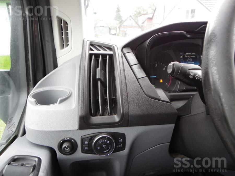 Grey Ford Transit 2017 in Valka, with an engine capacity of 2.00 L and mileage of 262 thousand km for 8900 €, photo 13 on AUTOMOTO.COM.LV
