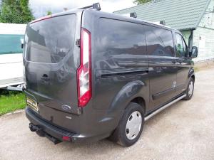 Grey Ford Transit 2018 in Valka, with an engine capacity of 2.00 L and mileage of 170 thousand km for 10900 €, photo 6 on AUTOMOTO.COM.LV