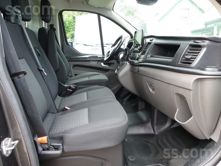 Grey Ford Transit 2018 in Valka, with an engine capacity of 2.00 L and mileage of 170 thousand km for 10900 €, photo 15 on AUTOMOTO.COM.LV