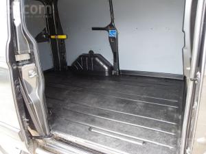 Grey Ford Transit 2018 in Valka, with an engine capacity of 2.00 L and mileage of 170 thousand km for 10900 €, photo 16 on AUTOMOTO.COM.LV