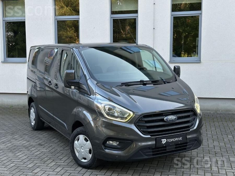 Pelēks Ford Transit 2018 Jelgava, ar dzinēja tilpumu 2.00 L un nobraukumu 261 tūkst. km par 10900 €, foto 1 vietnē AUTOMOTO.COM.LV