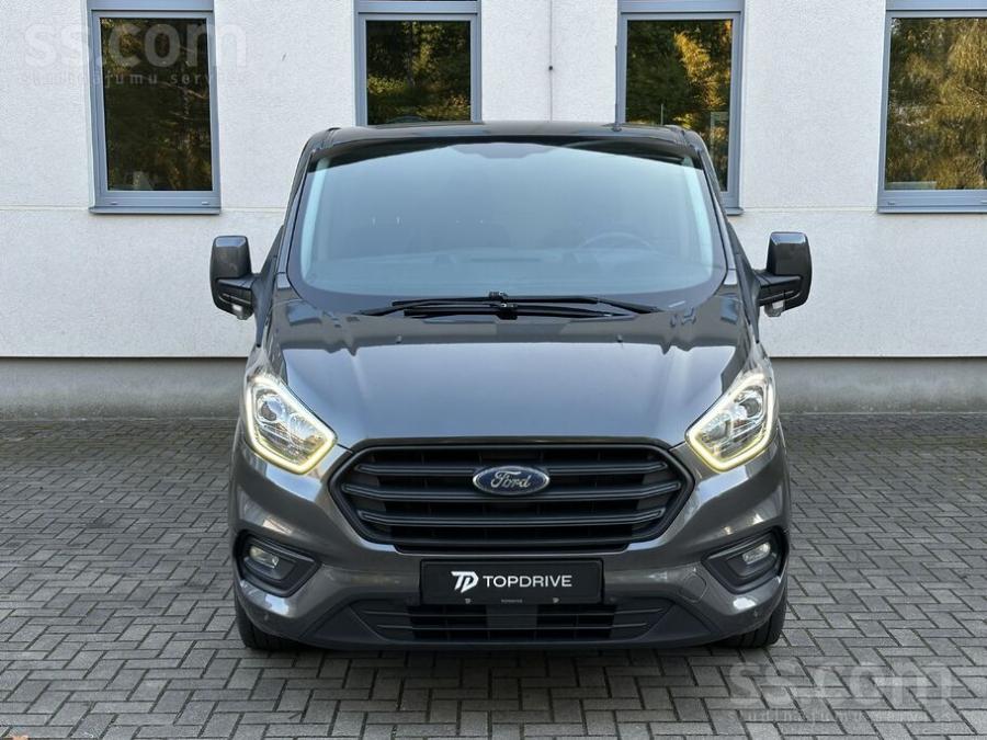 Pelēks Ford Transit 2018 Jelgava, ar dzinēja tilpumu 2.00 L un nobraukumu 261 tūkst. km par 10900 €, foto 3 vietnē AUTOMOTO.COM.LV