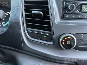 Pelēks Ford Transit 2018 Jelgava, ar dzinēja tilpumu 2.00 L un nobraukumu 261 tūkst. km par 10900 €, foto 16 vietnē AUTOMOTO.COM.LV