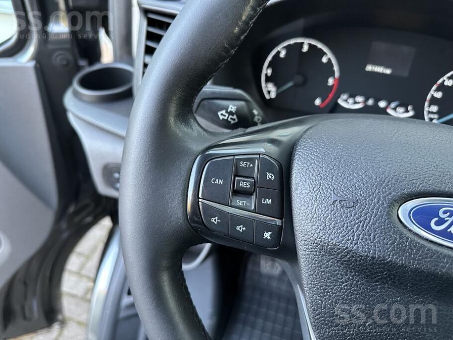 Pelēks Ford Transit 2018 Jelgava, ar dzinēja tilpumu 2.00 L un nobraukumu 261 tūkst. km par 10900 €, foto 19 vietnē AUTOMOTO.COM.LV