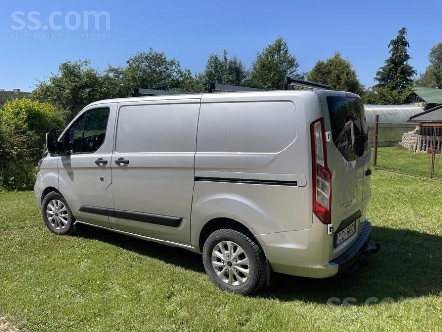 Grey Ford Transit 2019 in Kuldiga, with an engine capacity of 2.00 L and mileage of 165 thousand km for 14950 €, photo 6 on AUTOMOTO.COM.LV