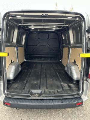 Grey Ford Transit 2019 in Jelgava, with an engine capacity of 2.00 L and mileage of 209 thousand km for 10550 €, photo 14 on AUTOMOTO.COM.LV
