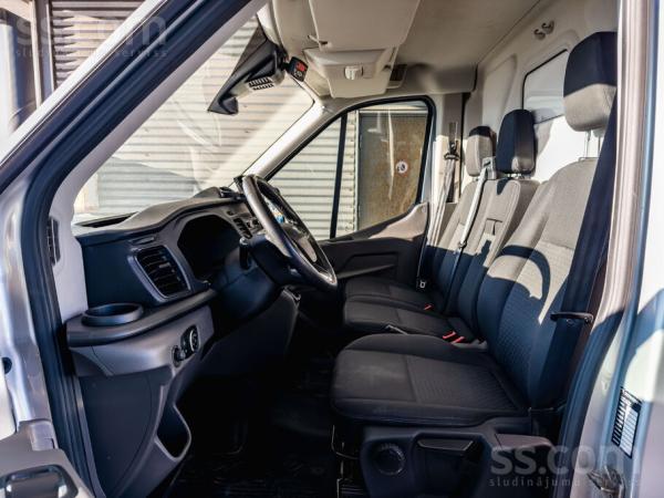 Pelēks Ford Transit 2022 Rīga, ar dzinēja tilpumu 2.00 L un nobraukumu 250 tūkst. km par 16400 €, foto 7 vietnē AUTOMOTO.COM.LV