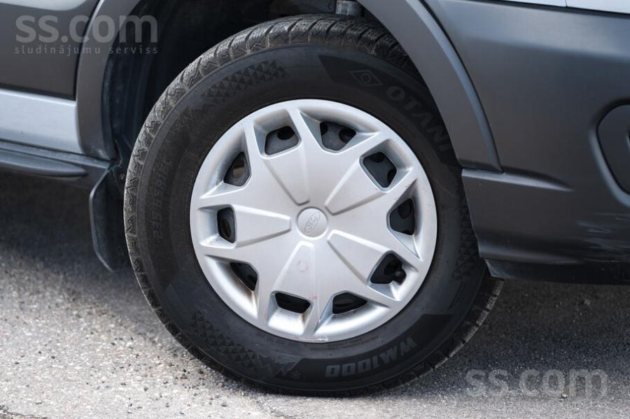 Pelēks Ford Transit 2022 Rīga, ar dzinēja tilpumu 2.00 L un nobraukumu 96 tūkst. km par 14990 €, foto 23 vietnē AUTOMOTO.COM.LV
