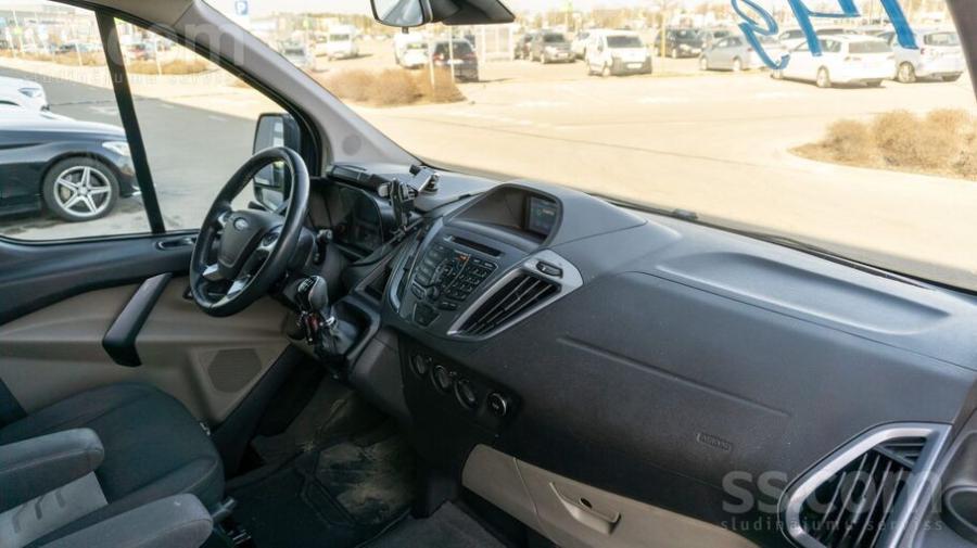 Pelēks Ford Transit 2013 Rīga, ar dzinēja tilpumu 2.20 L un nobraukumu 359 tūkst. km par 8190 €, foto 9 vietnē AUTOMOTO.COM.LV