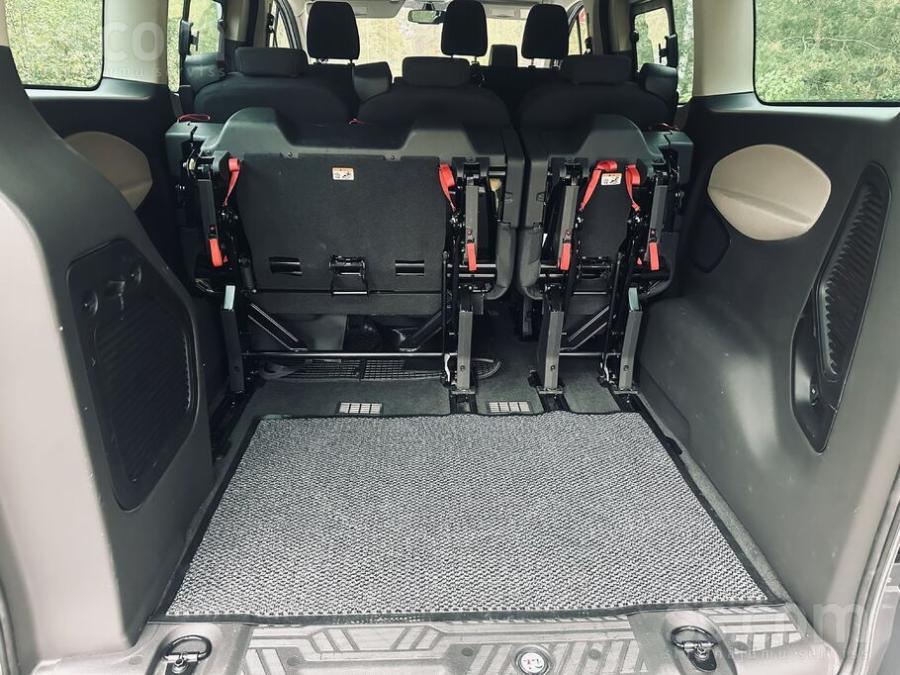 Pelēks Ford Transit 2014 Rīga, ar dzinēja tilpumu 2.20 L un nobraukumu 162 tūkst. km par 8200 €, foto 7 vietnē AUTOMOTO.COM.LV