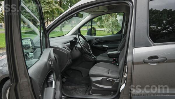Grey Ford Transit 2017 in Riga, with an engine capacity of 1.50 L and mileage of 86 thousand km for 11750 €, photo 10 on AUTOMOTO.COM.LV