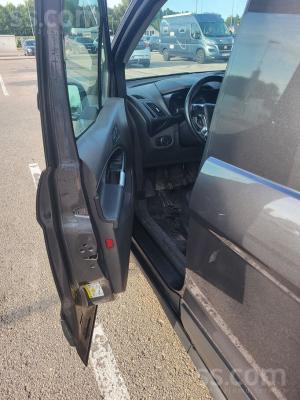 Grey Ford Transit 2019 in Riga, with an engine capacity of 1.50 L and mileage of 276 thousand km for 9840 €, photo 12 on AUTOMOTO.COM.LV