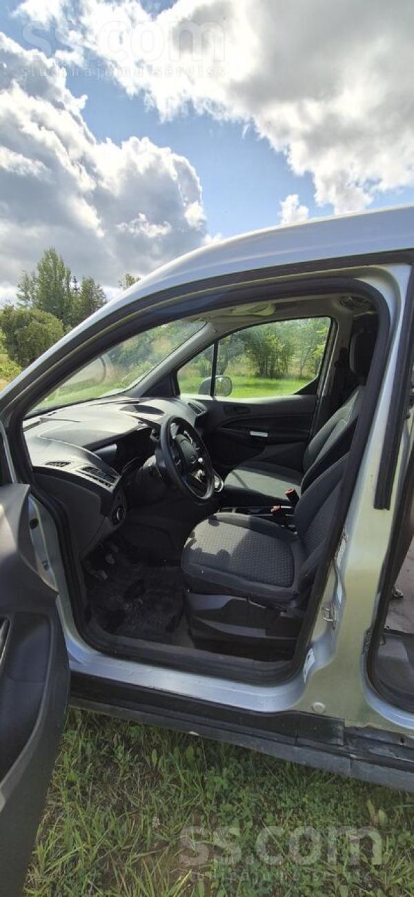 Pelēks Ford Transit 2020 Alūksne, ar dzinēja tilpumu 1.50 L un nobraukumu 391 tūkst. km par 6200 €, foto 10 vietnē AUTOMOTO.COM.LV
