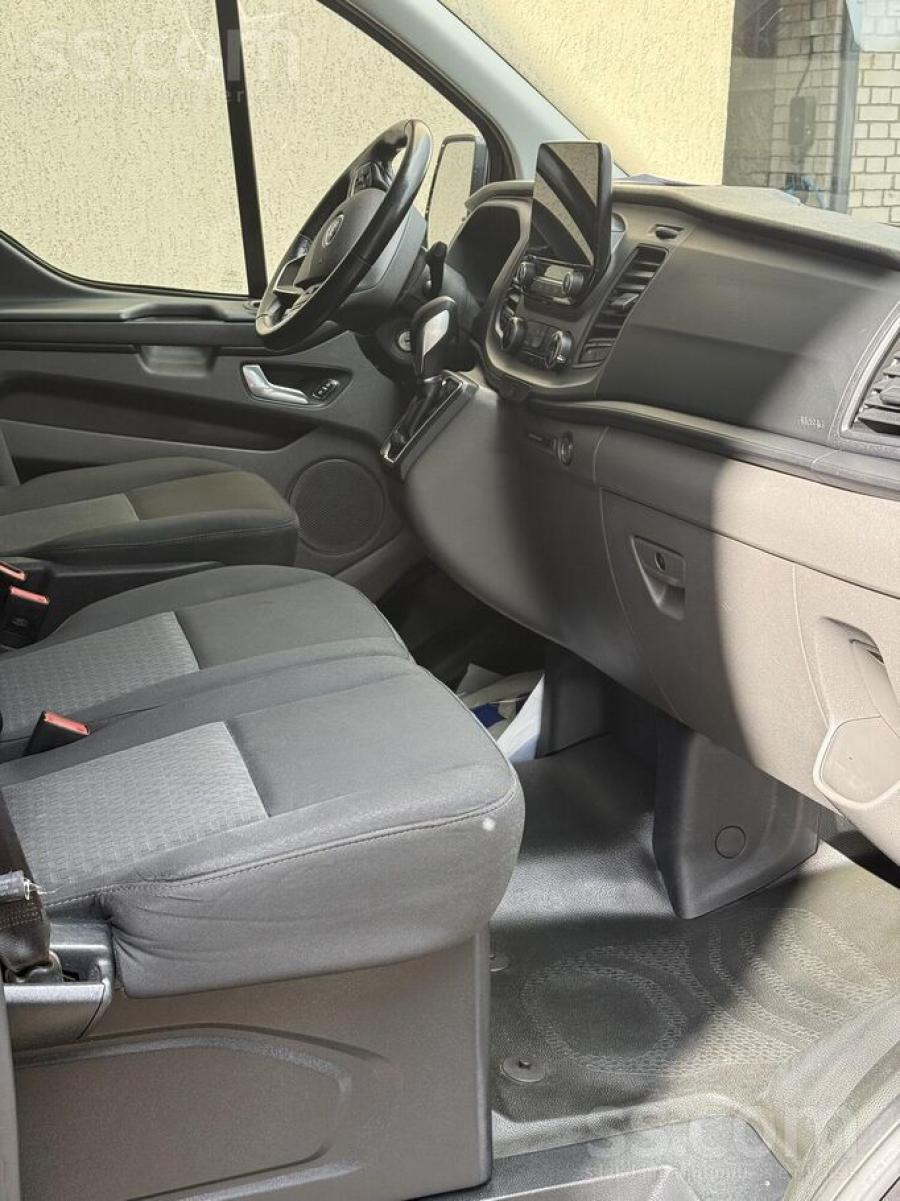 Grey Ford Transit 2020 in Riga, with an engine capacity of 2.00 L and mileage of 0 thousand km for 24800 €, photo 7 on AUTOMOTO.COM.LV
