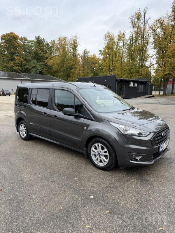 Ford Transit 2021 in Riga on AUTOMOTO.COM.LV Grey Ford Transit 2021 in Riga, with an engine capacity of 1.50 L and mileage of 110 thousand km for 13000 €, photo 4 on AUTOMOTO.COM.LV
