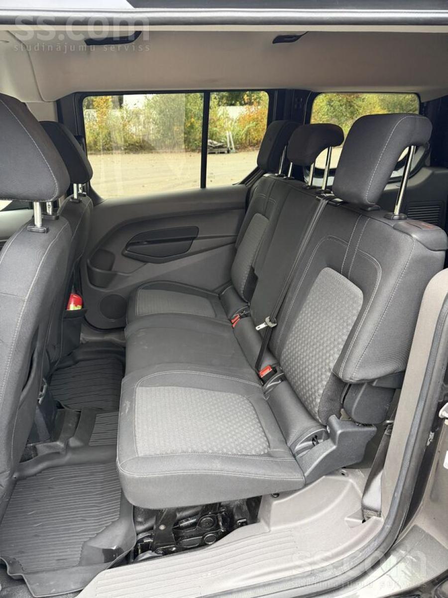Grey Ford Transit 2021 in Riga, with an engine capacity of 1.50 L and mileage of 110 thousand km for 13000 €, photo 13 on AUTOMOTO.COM.LV