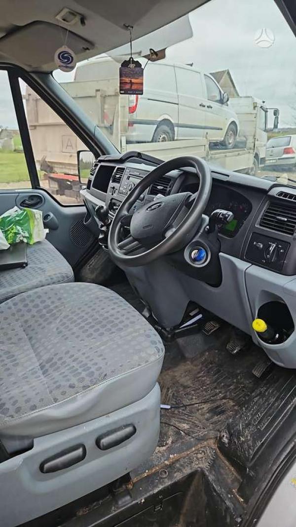 Pelēks Ford Transit 2011 Radviliškis, ar dzinēja tilpumu 2.20 L un nobraukumu 269 tūkst. km par 1150 €, foto 2 vietnē AUTOMOTO.COM.LV