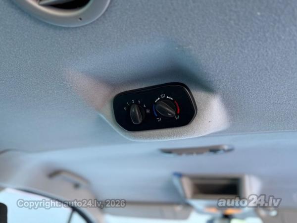 Grey Ford Transit 2013 in Tartu, with an engine capacity of 2.20 L and mileage of 268 thousand km for 6900 €, photo 11 on AUTOMOTO.COM.LV