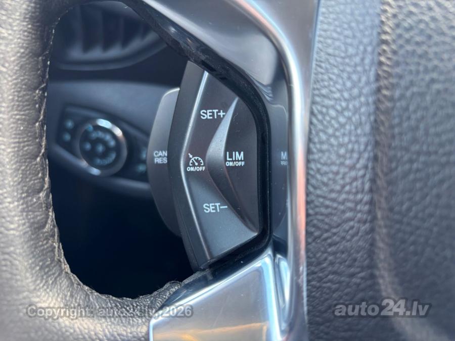 Pelēks Ford Transit 2015 Paide, ar dzinēja tilpumu 1.60 L un nobraukumu 206 tūkst. km par 7590 €, foto 17 vietnē AUTOMOTO.COM.LV