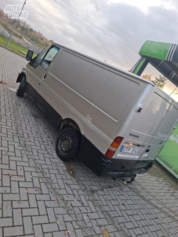 Ford Transit 2001 Jurbarkas, ar dzinēja tilpumu 2.00 L un nobraukumu 318 tūkst. km par 1700 €, foto 3 vietnē AUTOMOTO.COM.LV