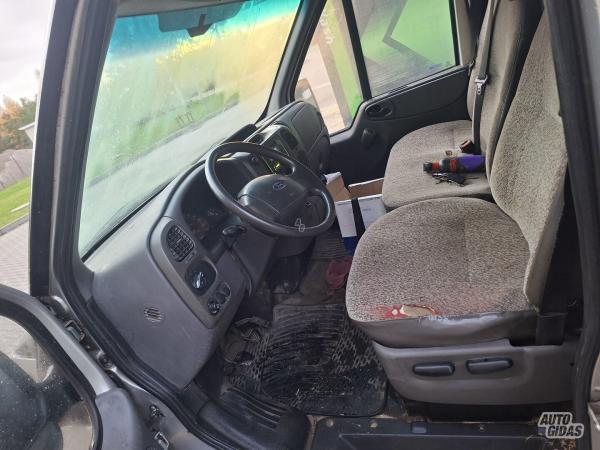 Ford Transit 2001 Jurbarkas, ar dzinēja tilpumu 2.00 L un nobraukumu 318 tūkst. km par 1700 €, foto 7 vietnē AUTOMOTO.COM.LV