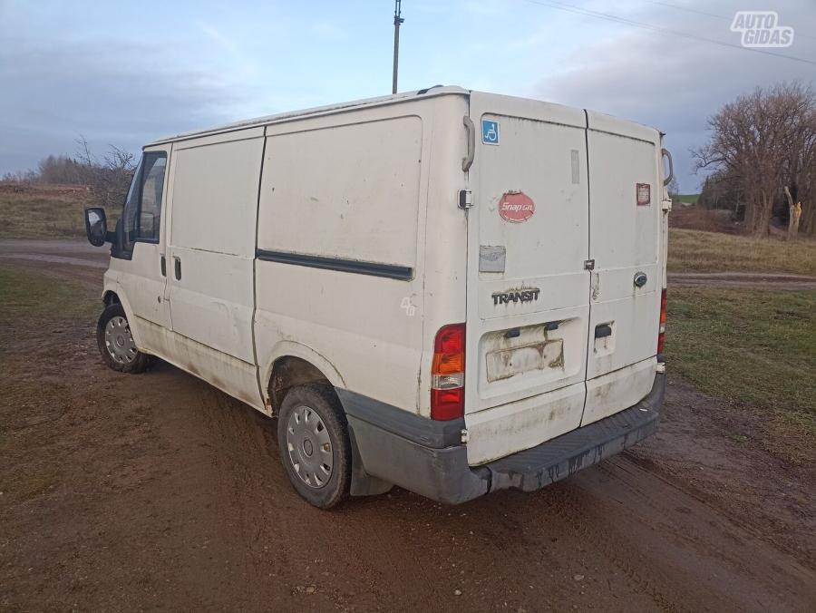 Ford Transit 2002 in Ignalina, with an engine capacity of 2.00 L and mileage of 269 thousand km for 800 €, photo 3 on AUTOMOTO.COM.LV